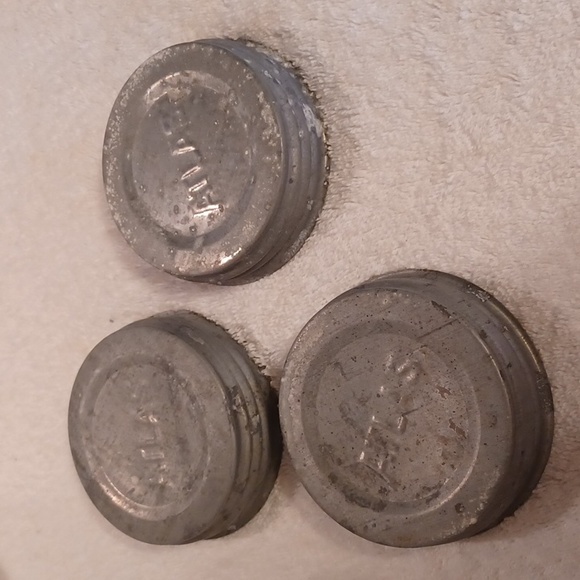 Atlas | Kitchen | Vintage Zinc Canning Jar Lids Wide Mouth Lids Atlas ...